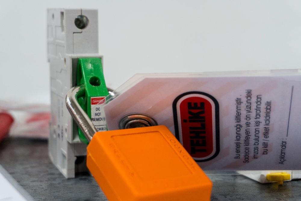 Get Ahead with Tag Out in Maintenance and Repair Scenarios in Australia