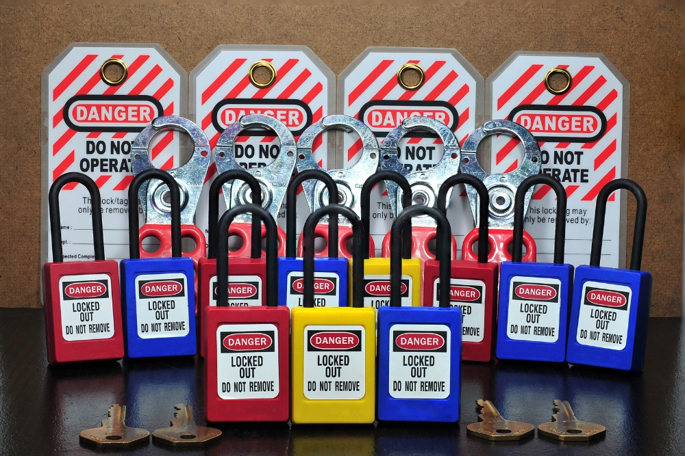 Discover the Power of Enhanced Tag Out Tags featuring RFID Technology