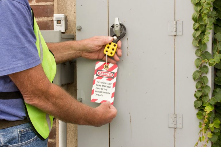 Lockout/Tagout and Contractor Safety: What You Need to Know - Tag Out ...